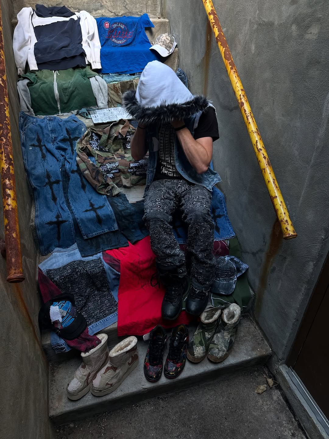 Idiedlastnight – Lowheads